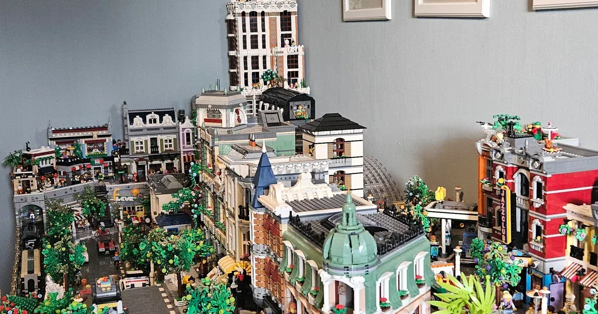Paradox Interactive LEGO Skylines Game Rated in Korea | GAMES.GG